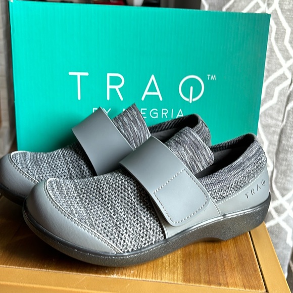 Traq by Alegria | Shoes | Traq By Alegria Qwik Charcoal Size 36 New ...
